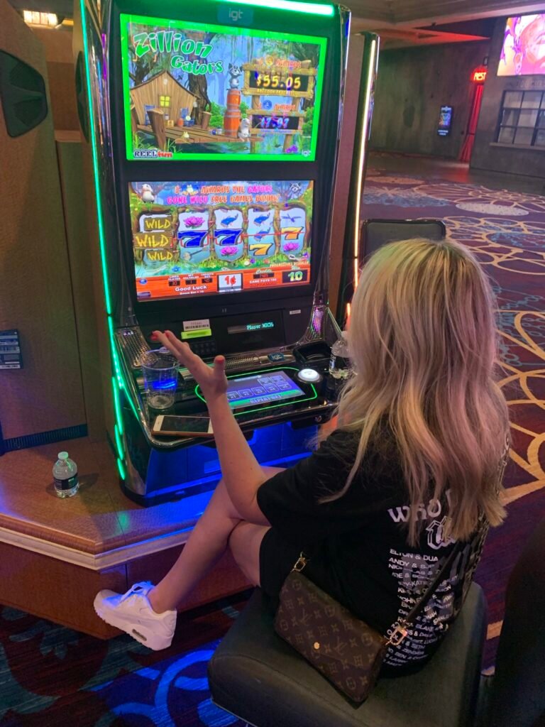 Weekend In Vegas – Hannah Olsen, KATU Portland – QZVX – Broadcast ...