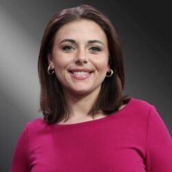 Anchor moves from KEZI to KOIN – QZVX Broadcast History & Current Affairs